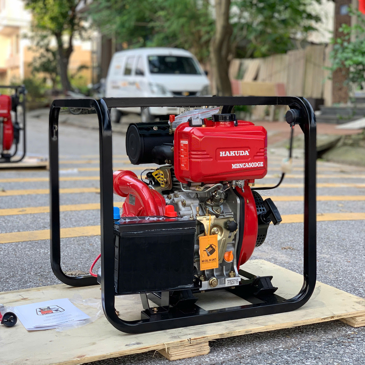 Máy bơm nước chạy dầu cao áp 4KW Hakuda MBNCA50DGE